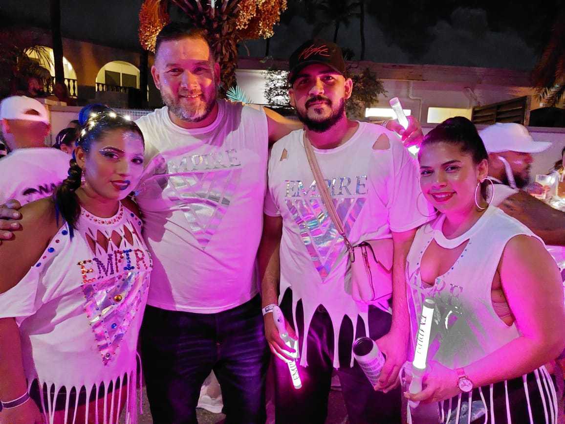 Fakkel Optocht yen di musica y ambiente (4)_result – Bon Dia Aruba ...