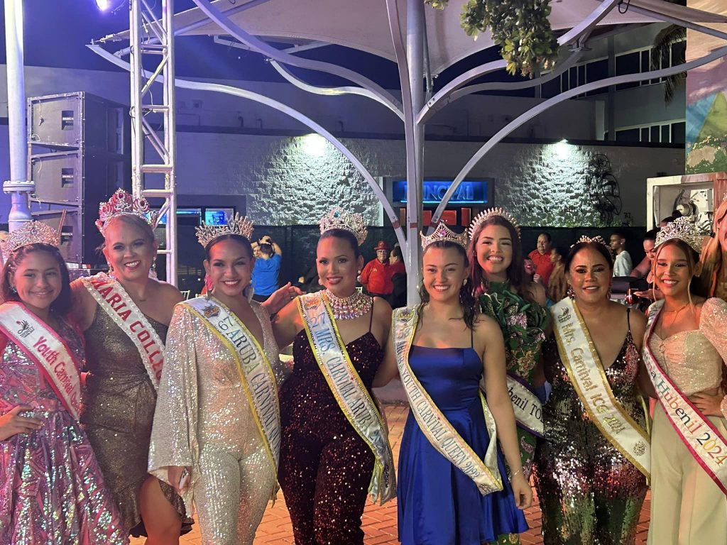 Motornan a cende; 11/11 tabata apertura oficial pa Carnaval 70 – Bon ...