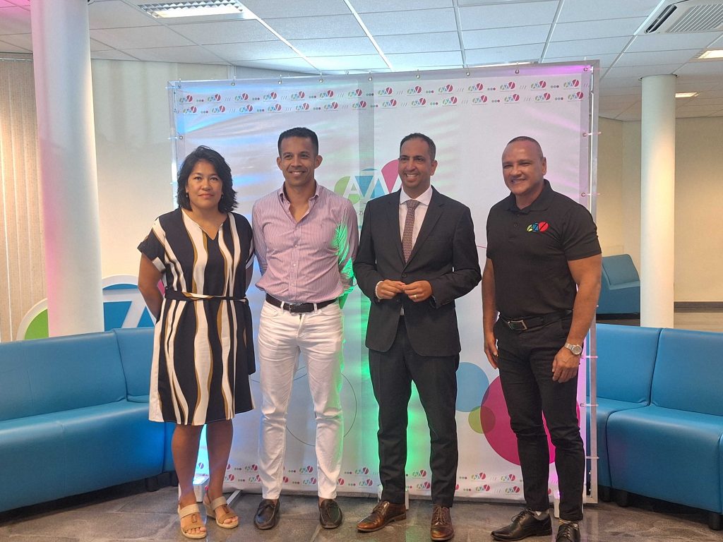 Despues di 12 aña AZV y HAVA ta firma contract nobo y ta ahusta tarifa ...