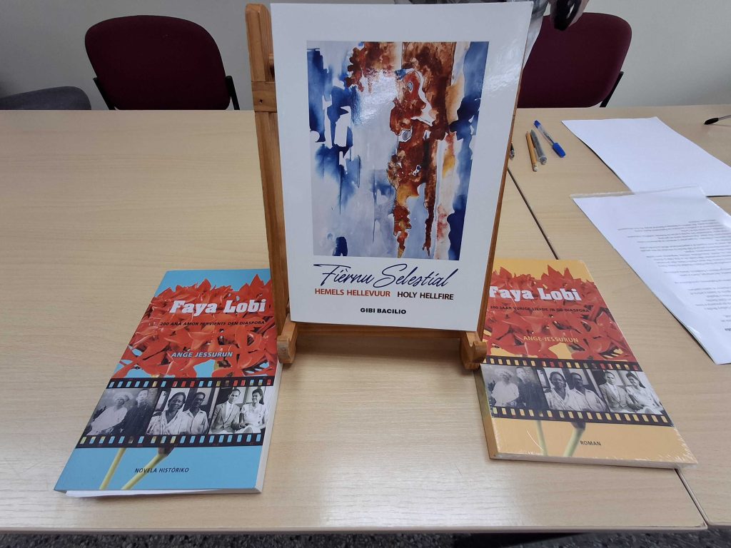 Gibi Bacilio cu Grupo Palabra Musikal lo ta na Biblioteca Nacional ...