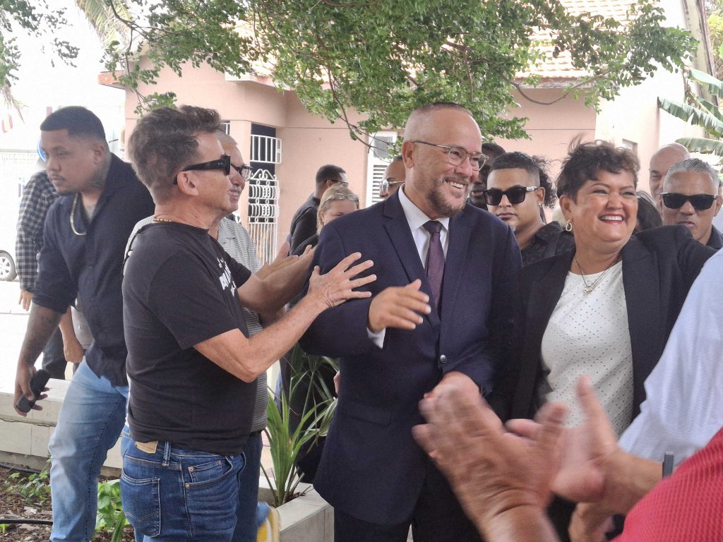 Uitspraak den caso De Meza contra DIMP lo ta otro siman diaranson 4 di ...