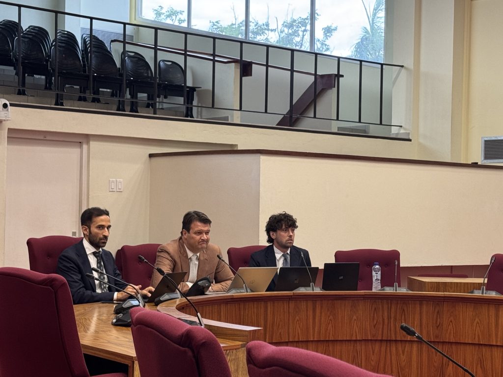 CAft ta bishita Parlamento pa un encuentro tecnico – Bon Dia Aruba ...