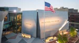 Aruba awo tin un Seccion di Guera den un Libreria na Merca – Bon Dia ...